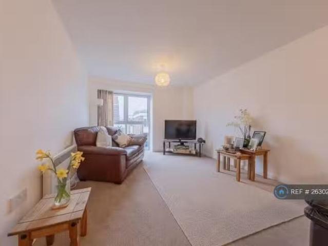Charming 1 BA 1 bedroom flat for rent in Warwick Road, Kenilwo.