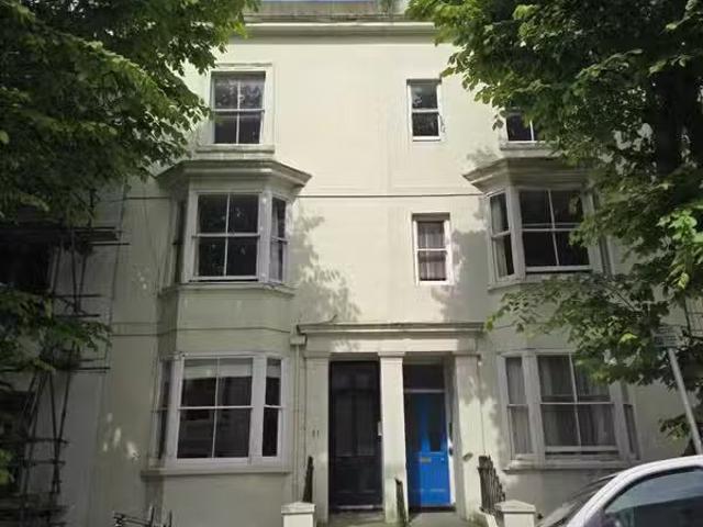 Deal! 1 BA 1 bedroom flat for rent in York Road, Hove, BN3