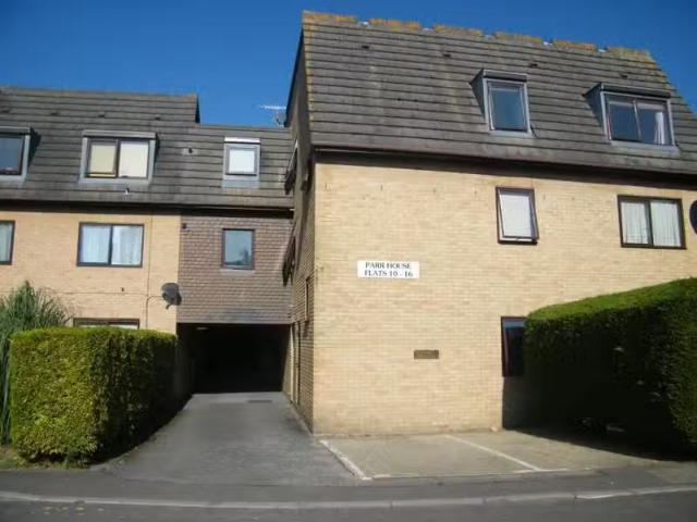 Charming 1 BA 1 bedroom flat for rent in Ashley Cross, BH14