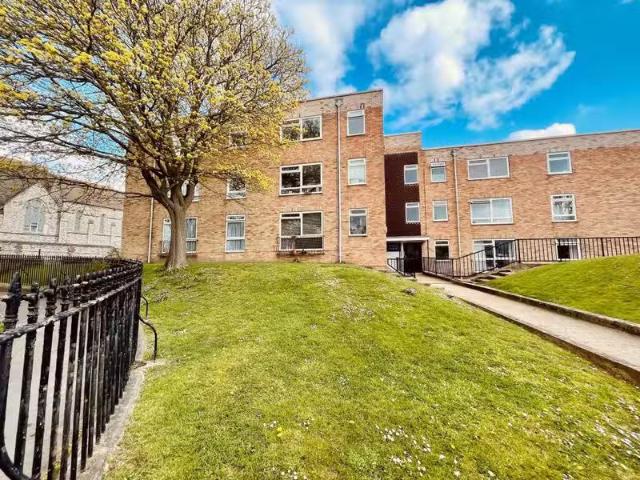 Unique 1 BA 1 bedroom flat for rent in Attree Court, Brighton.