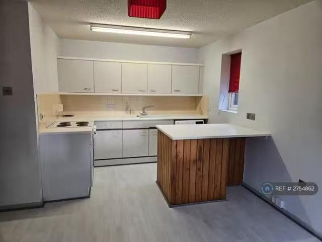 Just in! 1 BA 1 bedroom flat for rent in Bradley Stoke, Bristo.
