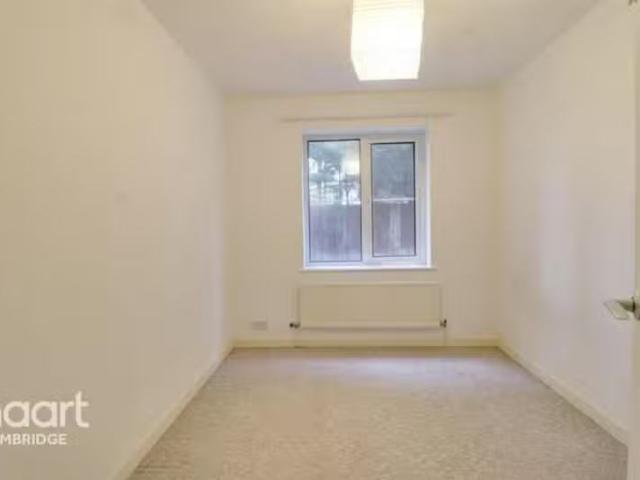 Unique 1 BA 1 bedroom flat for rent in Francis Darwin Court, C.