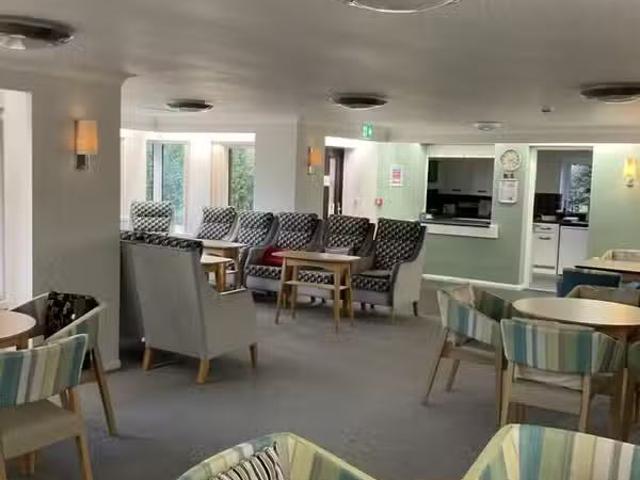 Unique 1 BA 1 bedroom flat for rent in Over 55's Jubilee Court.