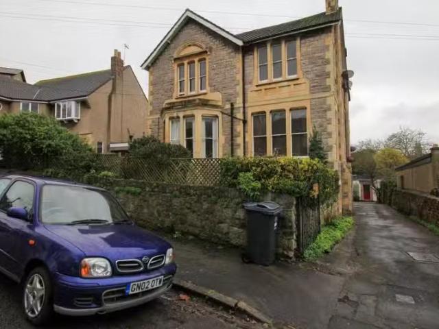 For Rent! 1 BA 1 bedroom flat for rent in Stafford Place, West.