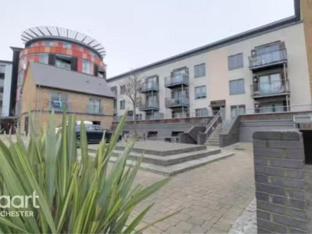 Deal! 1 BA 1 bedroom flat share for rent in Lightship Way, Col.