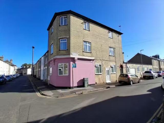New 1 BA 1 bedroom flat share for rent in Room, Ainsworth Stre.