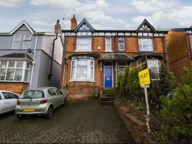 Cheap 1 BA 1 bedroom house for rent in Church Road, Northfield.