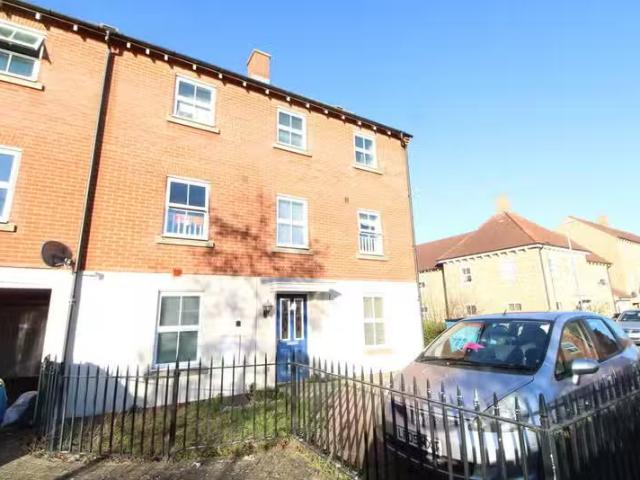 Rental! 1 BA 1 bedroom house share for rent in Circus Square.