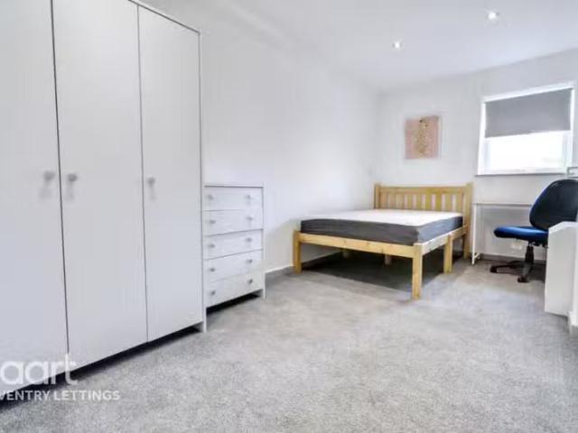 For Rent! 1 BA 1 bedroom house share for rent in Brade Drive.
