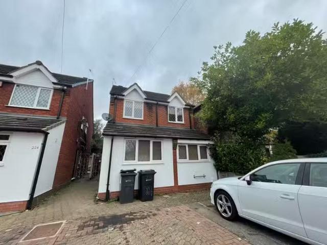 Deal! 1 BA 1 bedroom house share for rent in Moor End Lane, Er.
