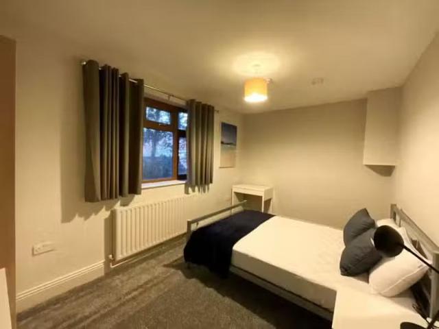 Unique 1 BA 1 bedroom house share for rent in Room 3, Beckett.
