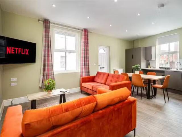 Unique 1 BA 1 bedroom Property to rent, Carlisle Street, Goole.