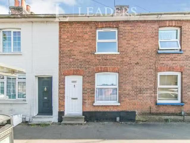 Deal! 1 BA 1 bedroom terraced house for rent in Barrack Street.