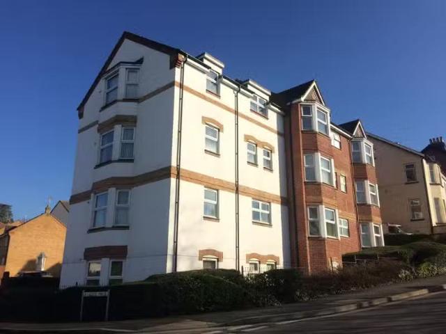 For Rent! 1 BA 2 bedroom apartment for rent in Carrington Plac.
