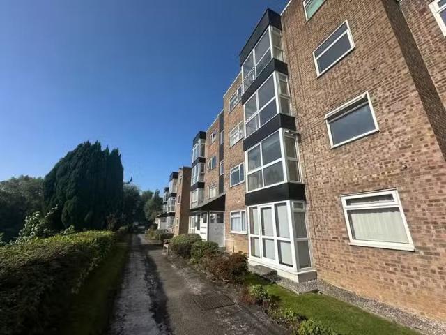 Unique 1 BA 2 bedroom apartment for rent in Daisyfield Court.