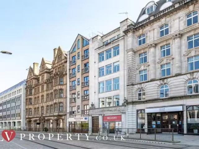 Rental! 1 BA 2 bedroom apartment for rent in 35 Paradise Stree.