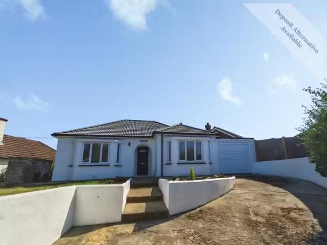 Charming 1 BA 2 bedroom detached bungalow for rent in Northbou.