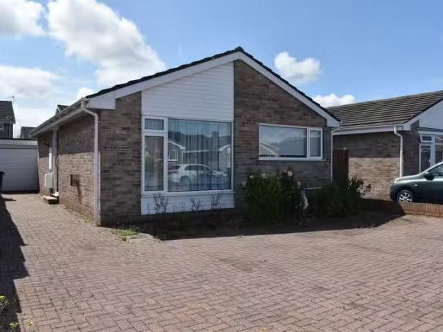 New 1 BA 2 bedroom detached bungalow for rent in Sandpiper Dri.