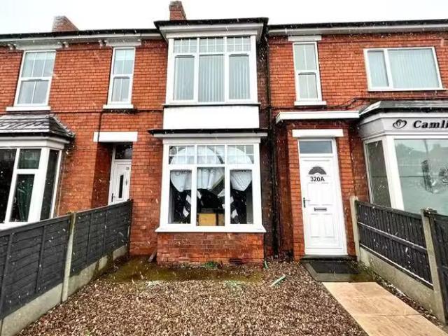 Just in! 1 BA 2 bedroom Flat to rent, Newark Road, North Hykeh.