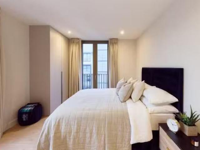 Cozy 1 BA 2 bedroom flat for rent in Union Walk, Edinburgh, EH3