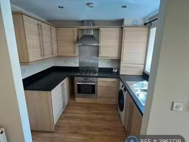 Unique 1 BA 2 bedroom flat for rent in Farnworth, Bolton, BL4