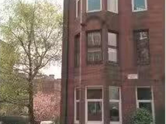 Charming 1 BA 2 bedroom flat for rent in Garrioch Road, Glasgo.