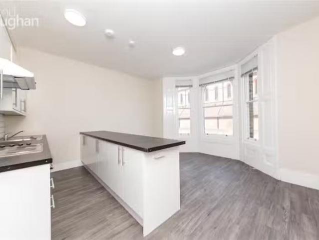 Unique 1 BA 2 bedroom flat for rent in Gladstone Terrace, Brig.