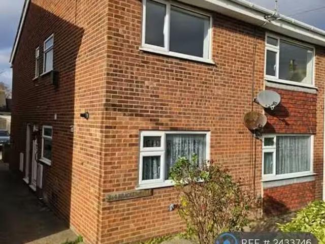 For Rent! 1 BA 2 bedroom flat for rent in Ranelagh Grove, Broa.