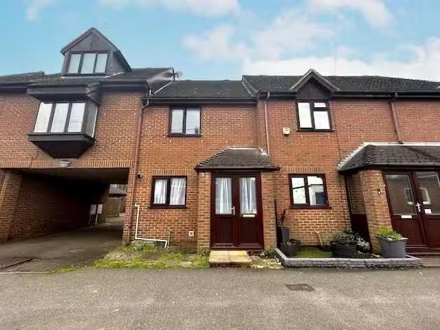 Rental! 1 BA 2 bedroom house for rent in Coast Road, Pevensey.