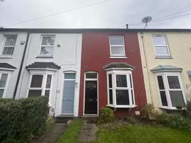 Cozy 1 BA 2 bedroom house for rent in Brookfield Road, Hockley.