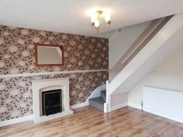 Charming 1 BA 2 bedroom house for rent in Lawrence Court, Tamw.