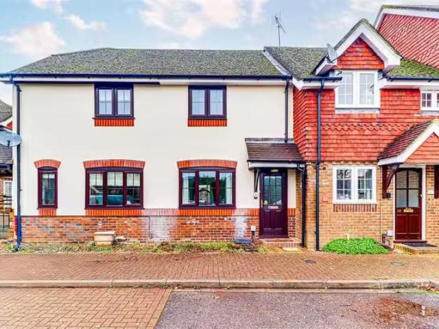 Cheap 1 BA 2 bedroom house for rent in Little Manor Gardens, C.