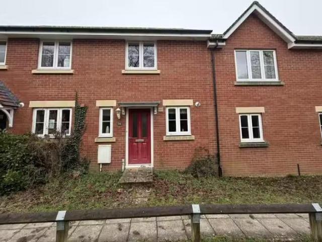 Cozy 1 BA 2 bedroom house for rent in Massey Road, Tiverton, E.
