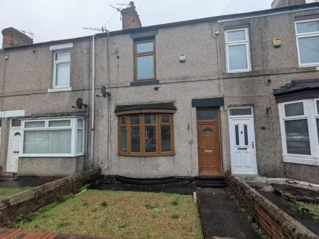 New 1 BA 2 bedroom terraced house for rent in Eldon Terrace, F.