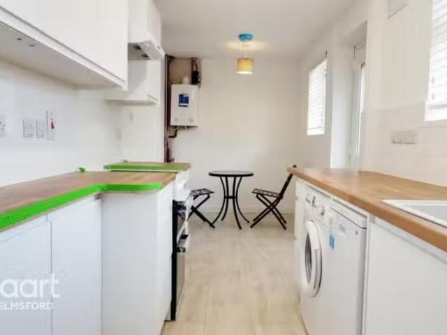 Unique 1 BA 3 bedroom end of terrace house for rent in Grampia.