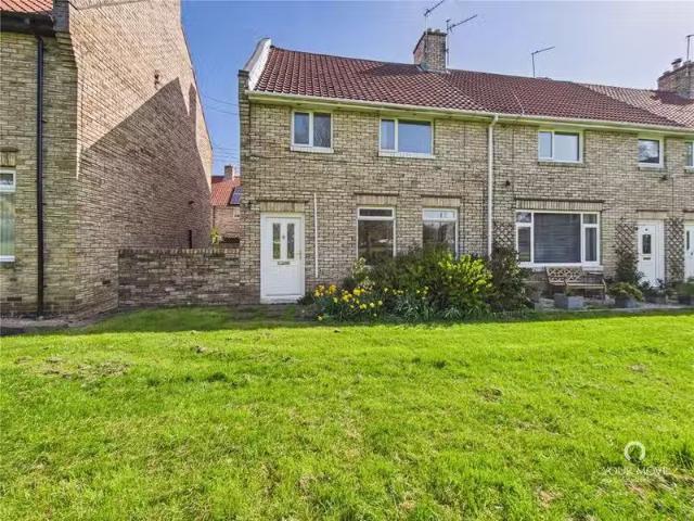 New 1 BA 3 bedroom End Terrace House to rent, Broom Terrace, W.