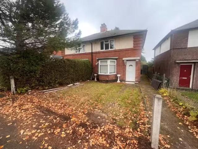 Deal! 1 BA 3 bedroom house for rent in Trescott Road, Northfie.