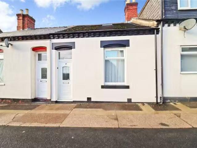 New 1 BA 3 bedroom Mid Terrace House to rent, Freda Street, Su.