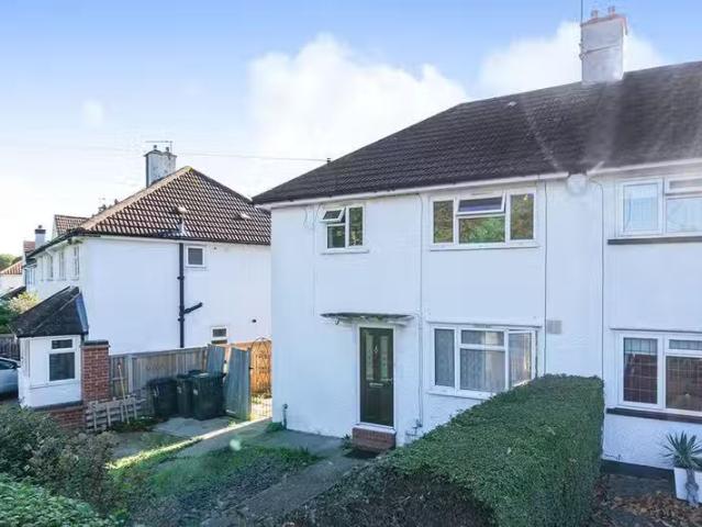 New 1 BA 3 bedroom Semi Detached House to rent, Cooper Road, C.