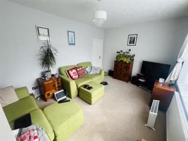 Unique 1 BA 3 bedroom semi detached house for rent in Brainsfi.
