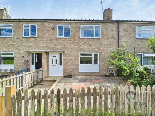 Unique 1 BA 3 bedroom terraced house for rent in Marshfoot Lan.