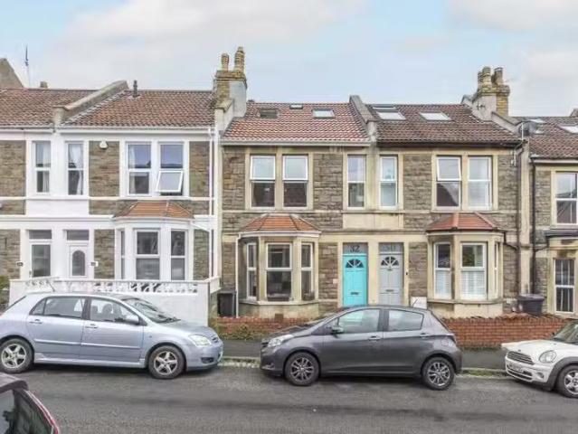 Unique 1 BA 3 bedroom terraced house for rent in Paultow Road.