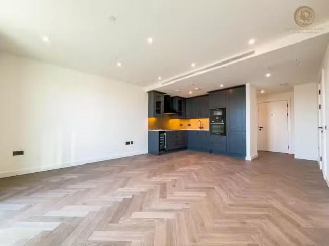 Rental! 1 BA Studio apartment for rent in Merino Wharf, London.