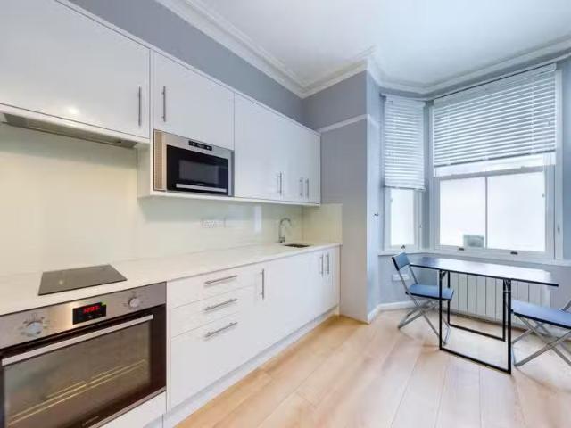 Rental! 1 BA Studio flat for rent in All Bills Included, Amers.
