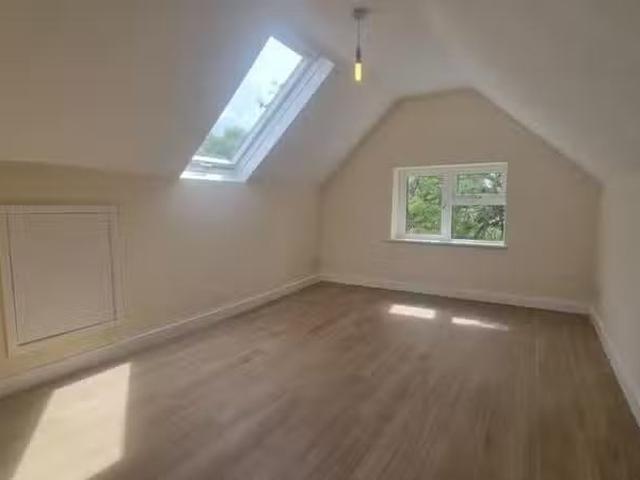 Cheap 1 bedroom apartment for rent in 119 Old Birmingham Road.