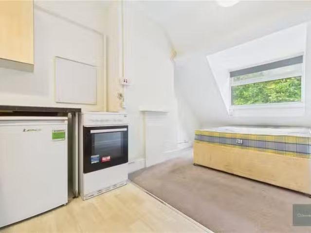 Nice 1 bedroom apartment for rent in The Quadrant, Bristol, BS6