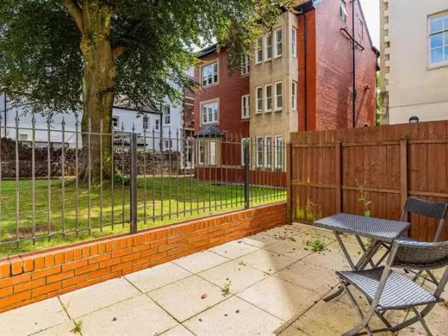 Nice 1 bedroom apartment for rent in Cathedral Road, Pontcanna.