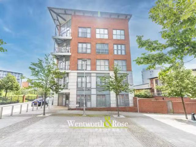 Unique 1 bedroom apartment for rent in Chatsworth Way, Park Ce.