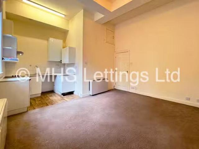 Charming 1 bedroom apartment for rent in Flat 6, Olivias Court.