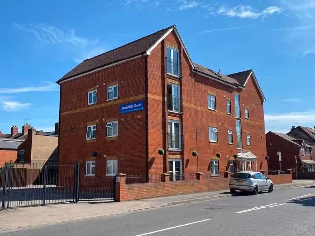 Nice 1 bedroom apartment for rent in Jacobfield, Arbury Road.
